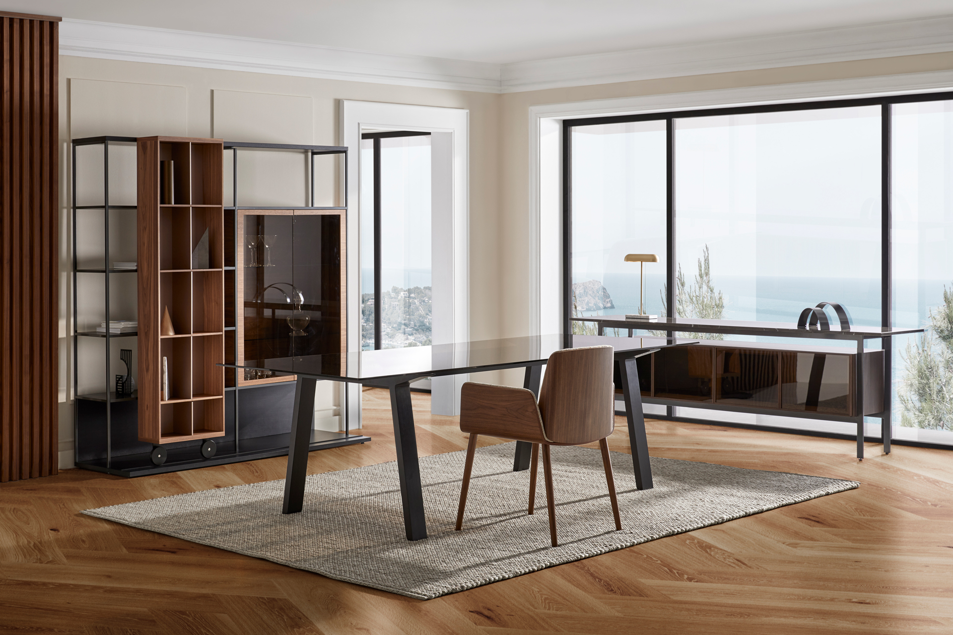 Punt | CHICAGO GLASS DOORS